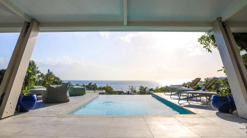 Villa 5* Avec Piscine Et Vue Mer Exceptionnelle - Fort-de-France