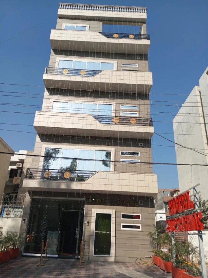 Hotel Supreme Lahore - Lahore
