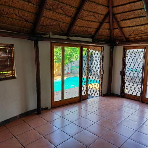No 12 - Rustenburg