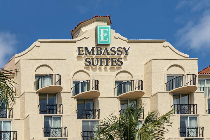 Embassy Suites By Hilton Miami International Airport - Miami Springs, FL