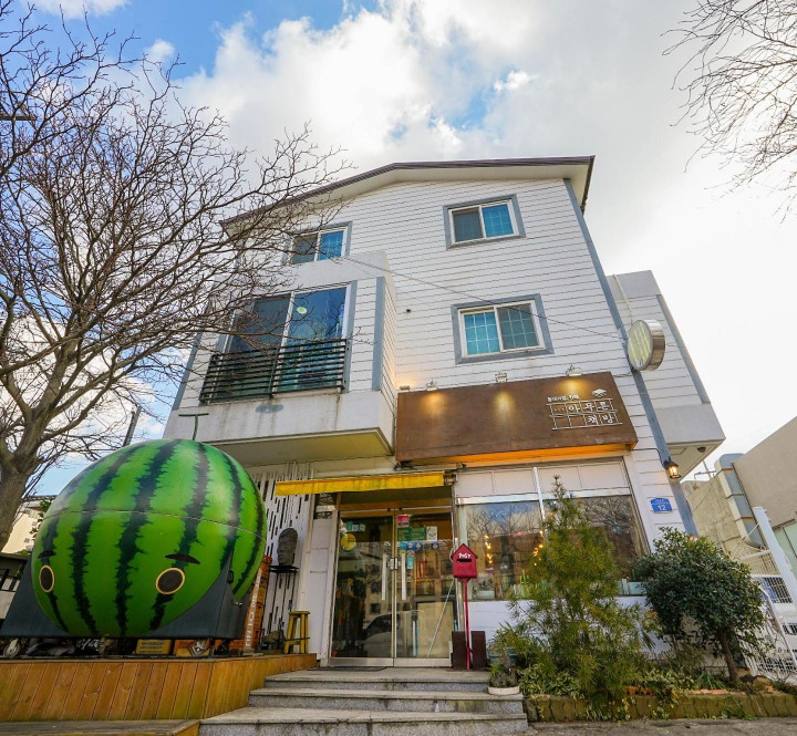 Ganderak Guest House - Jeju