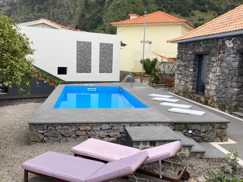 Cottage Quinze & Apartment With Swimming Pool - Madeira Island