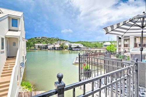 Waterfront Horseshoe Bay Retreat W/ Game Room! - Horseshoe Bay, TX
