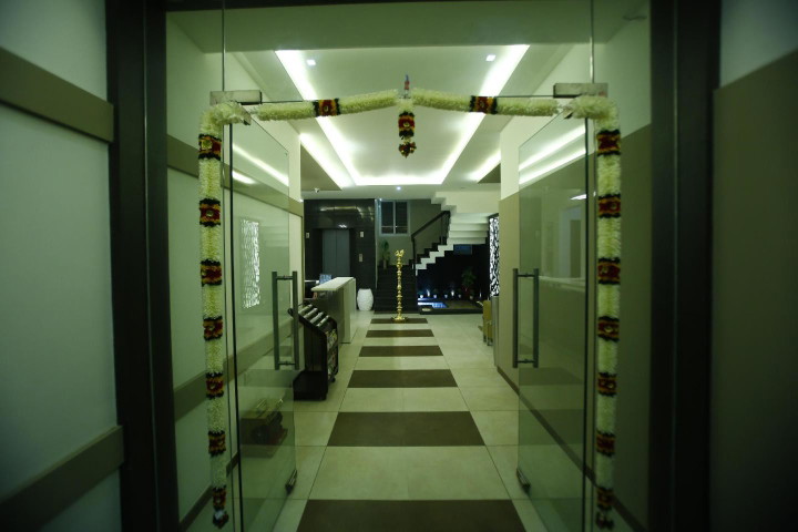 Vedhas Stay Hotel - Tańdźawur