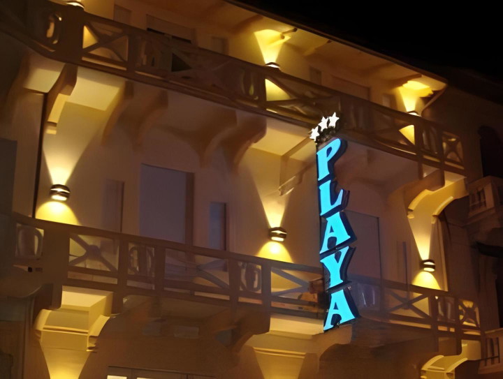 Hotel Playa - Viareggio