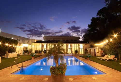 Hotel Oasis Con Parking Incluido - Córdoba