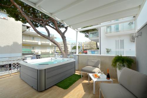 Prime Blue Suite - Appartamenti Con Jacuzzi Privata - Riccione