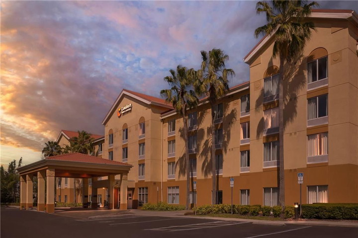 Comfort Inn & Suites Orlando North - Sanford