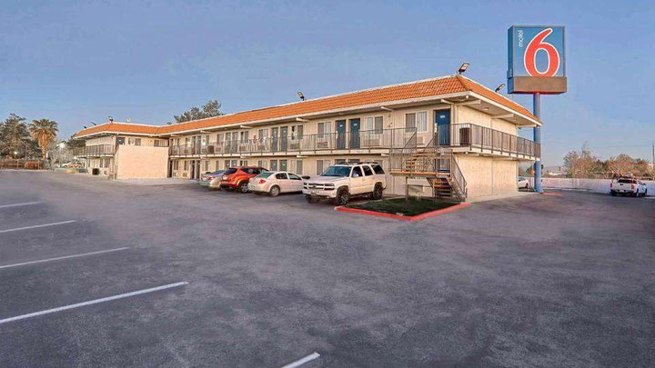 Motel 6 Lancaster - Lancaster, CA