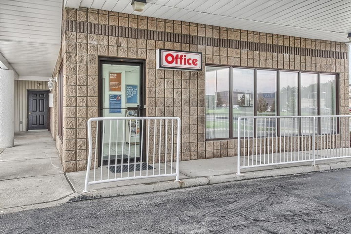 Motel 6 Windsor On - Detroit, MI