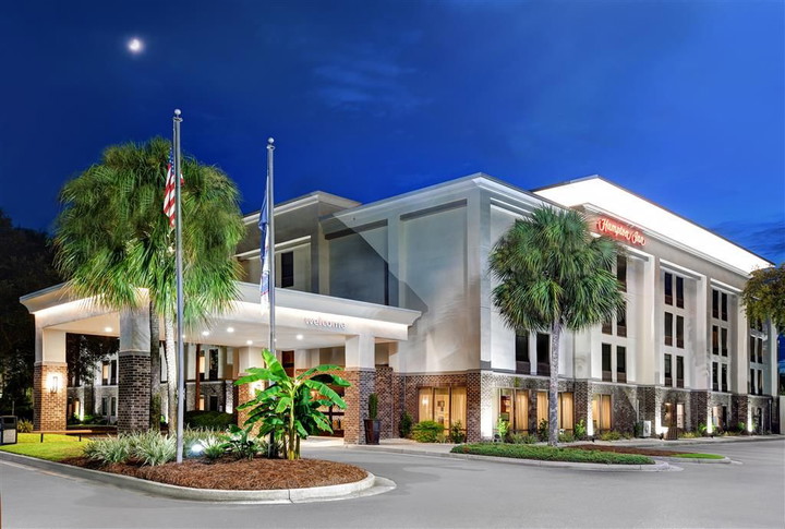 Hampton Inn Charleston/mt. Pleasant-patriots Point - Mount Pleasant, SC