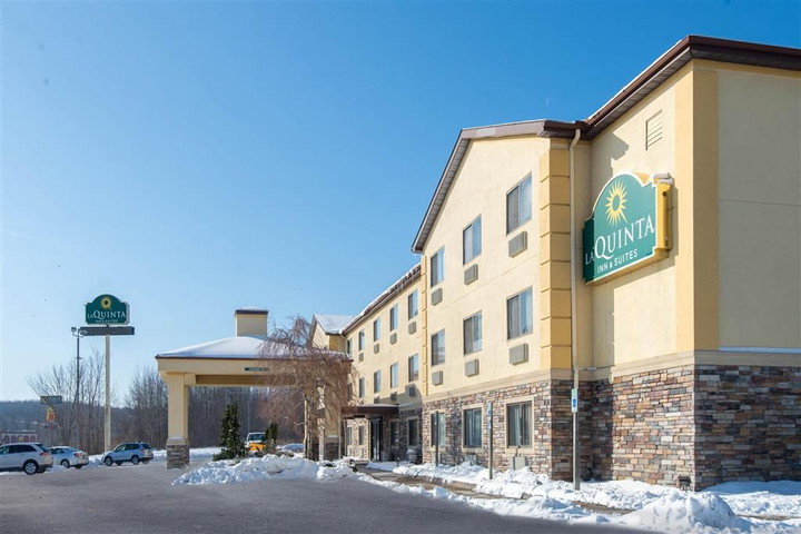La Quinta Inn & Suites By Wyndham Erie - Pennsylvania