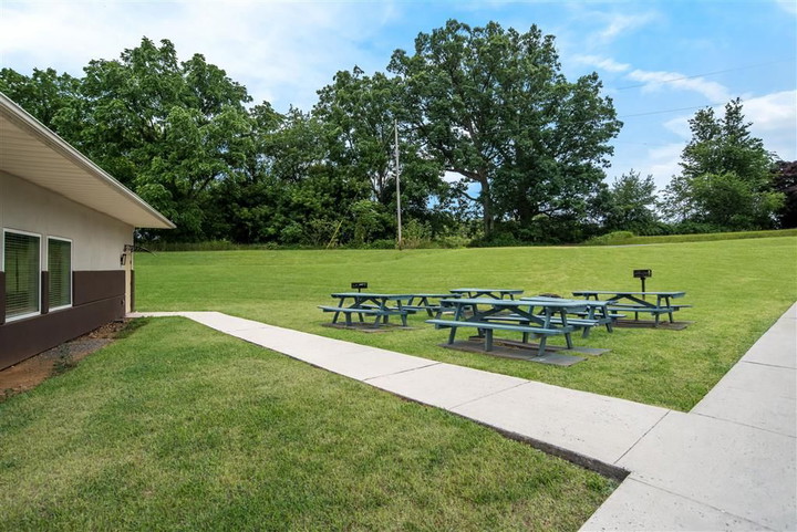 Quality Inn & Suites Chambersburg Northeast - Chambersburg, PA