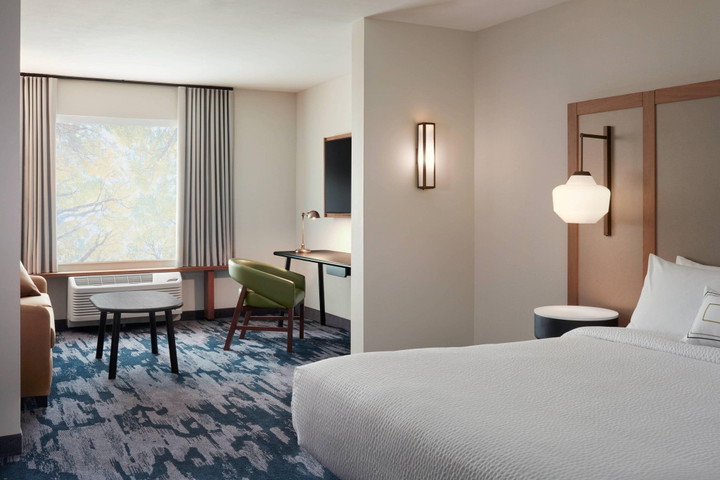 Fairfield By Marriott Inn And Suites Clear Lake - Clear Lake, IA