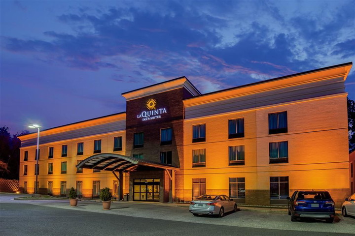 La Quinta Inn & Suites By Wyndham Bel Air/i-95 Exit 77a - Bel Air, MD