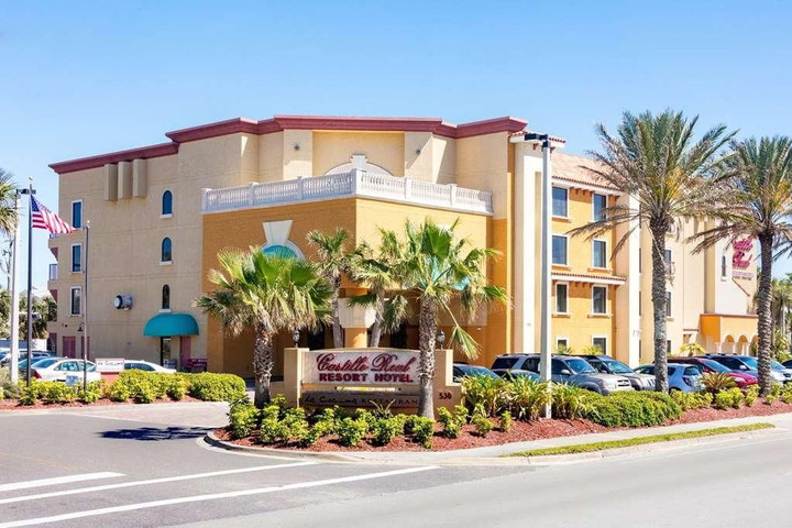Castillo Real St. Augustine Beach Resort Tapestry By Hilton - St. Augustine, FL
