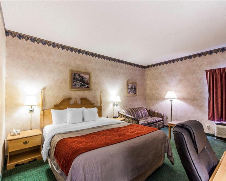Econo Lodge Newport Smoky Mountains Gateway - Dandridge, TN