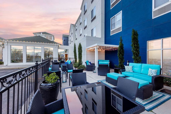 Hilton Garden Inn Albuquerque-journal Center - Albuquerque, NM
