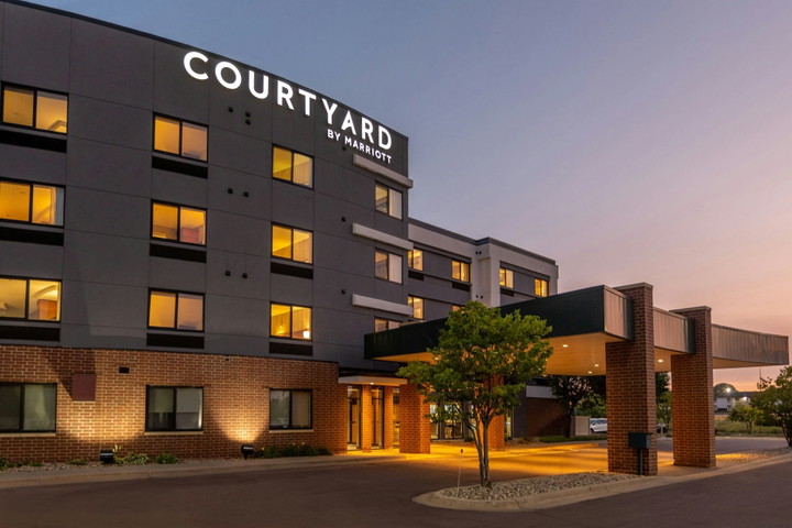 Courtyard By Marriott Sioux Falls - Sioux Falls, SD