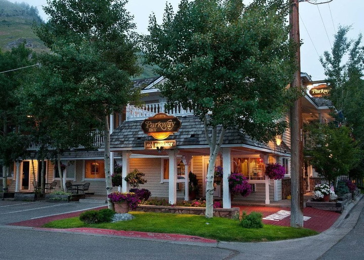 Parkway Inn - Jackson, WY
