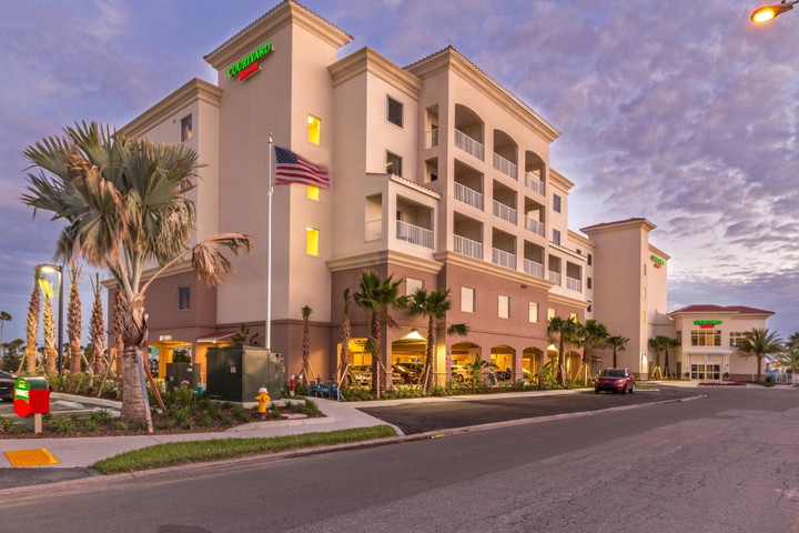 Courtyard By Marriott St Petersburg Clearwater Madeira Beach - Treasure Island, FL