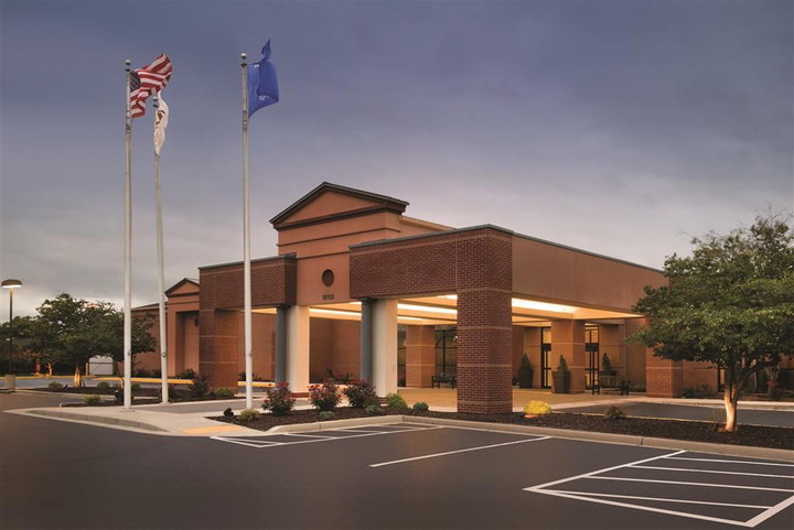 Doubletree By Hilton Hotel Milwaukee - Brookfield - Brookfield, WI