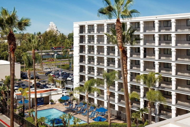 Fairfield Anaheim Resort - Anaheim, CA