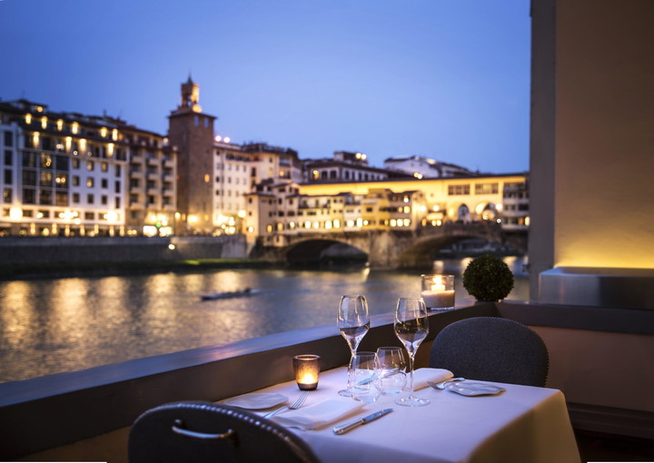 Hotel Lungarno - Florenz
