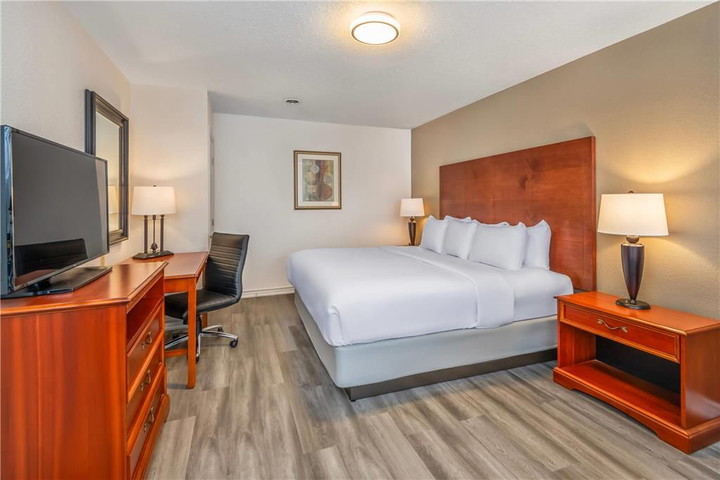 Comfort Inn And Suites Thousand Islands Harbour District - Gananoque