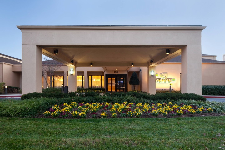 Courtyard By Marriott Rockville - Gaithersburg, MD