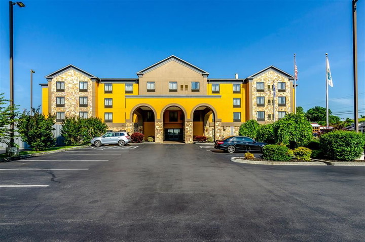 Quality Inn & Suites Abingdon - Abingdon, VA