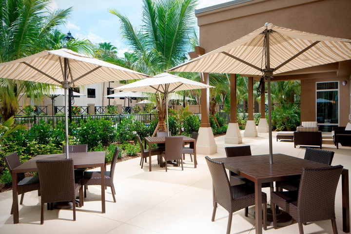 Courtyard By Marriott Palm Beach Jupiter - Palm Beach Gardens, FL