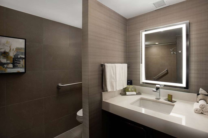 Doubletree By Hilton Hotel Monrovia-pasadena Area - Monrovia, CA