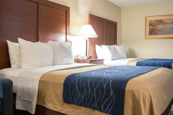 Wingate By Wyndham Anchorage Downtown/ship Creek - Anchorage, AK
