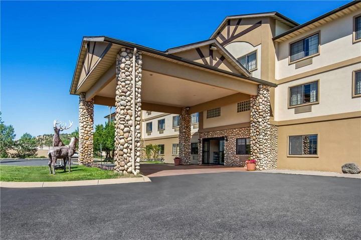 Quality Inn & Suites Vail Valley - Eagle