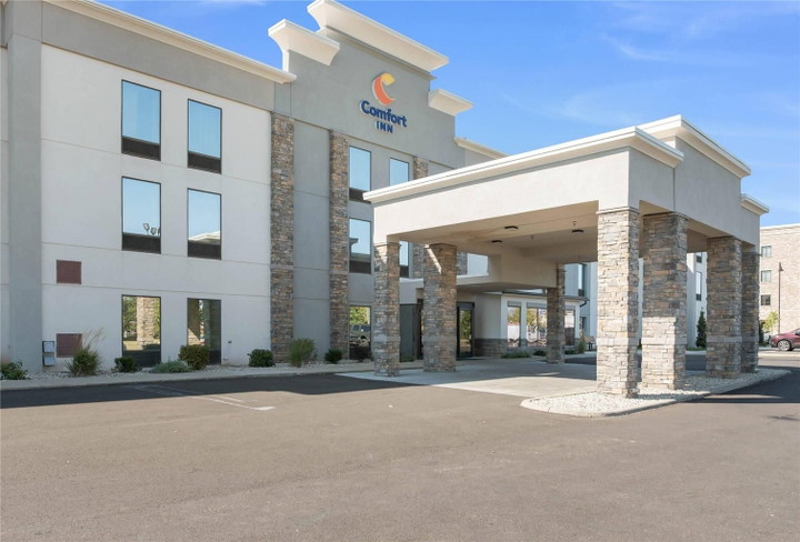 Comfort Inn Grove City - 애슈빌