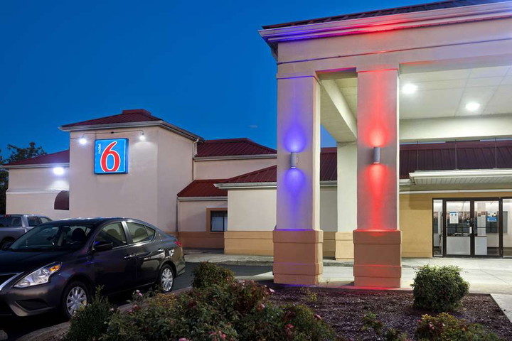 Motel 6 Shepherdsville Ky - Louisville, KY