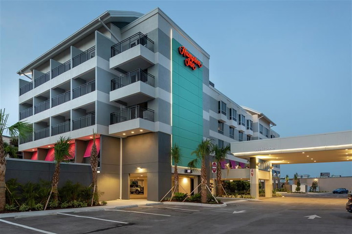 Hampton Inn By Hilton Dunedin - Tarpon Springs, FL