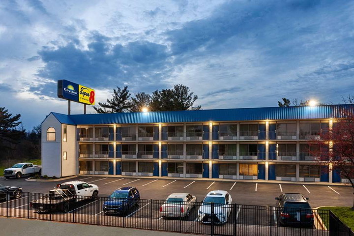 Days Inn By Wyndham Baltimore Northwest - Owings Mills, MD