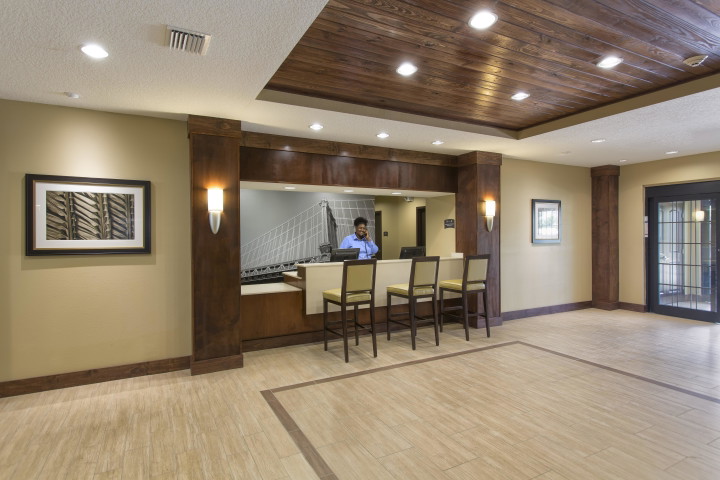 Staybridge Suites Orlando At Seaworld By Ihg - Kissimmee