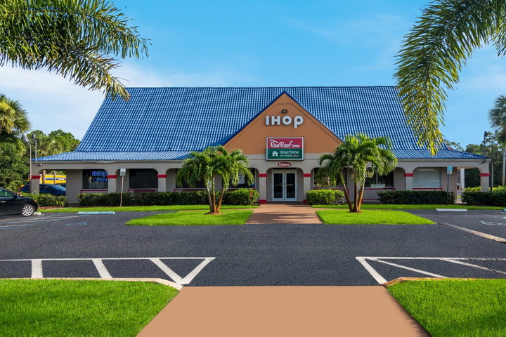 Hometowne Studios Vero Beach - I-95 - Florida