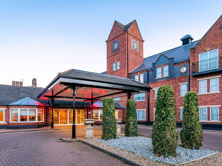 The Park Royal - Warrington