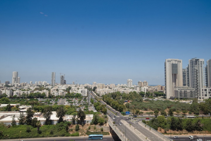 Leonardo City Tower - Tel Aviv-Yafo