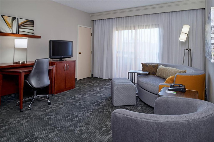 Sonesta Select Indianapolis Carmel - 카멀
