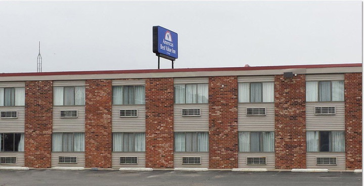 Americas Best Value Inn Clear Lake - Clear Lake, IA