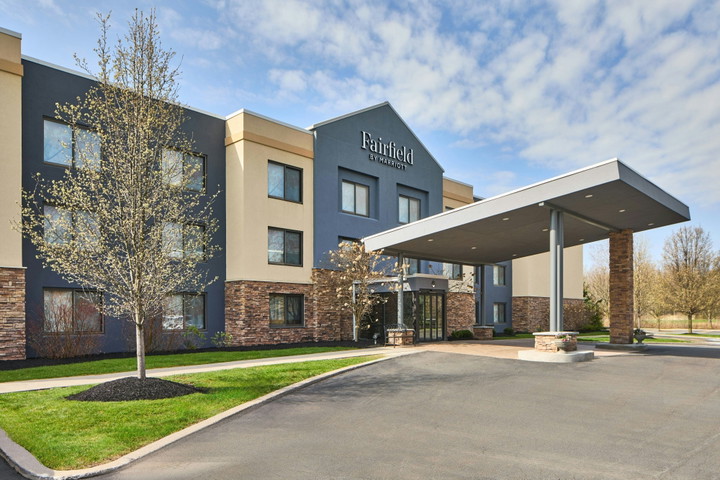 Fairfield Inn And Suites By Marriott Rochester East - Ontario, NY