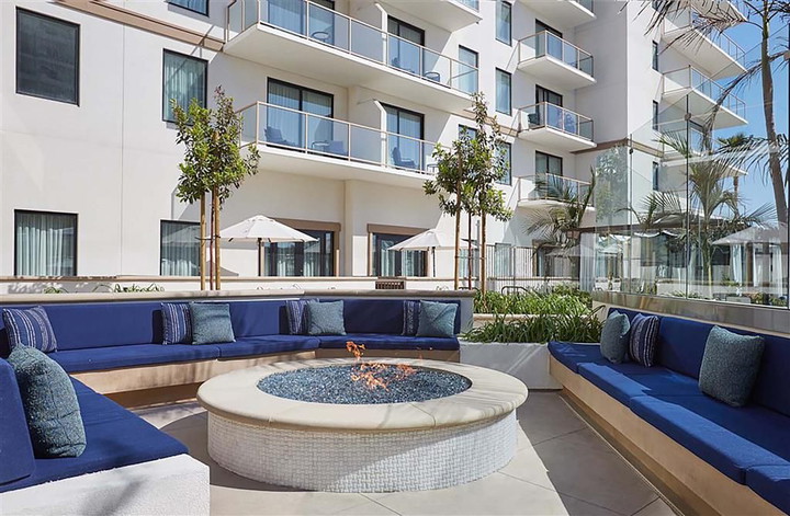 The Waterfront Beach Resort A Hilton Hotel - Huntington Beach