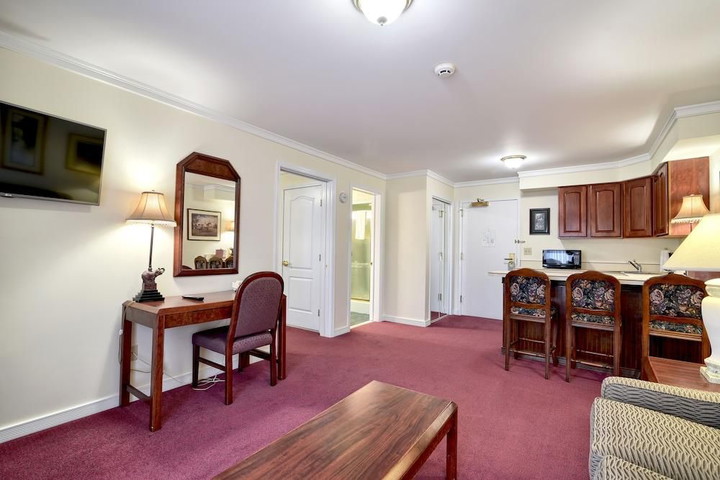 Roosevelt Inn And Suites - Saratoga Springs, NY