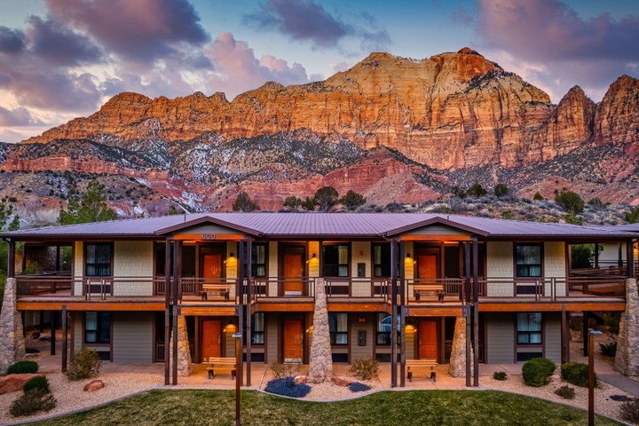The Red Cliffs Lodge Zion A Tribute Portfolio Hotel - Springdale, UT
