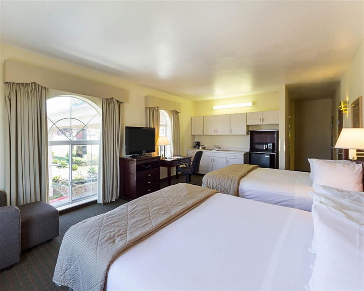 Quality Inn & Suites Kerrville - Kerrville, TX
